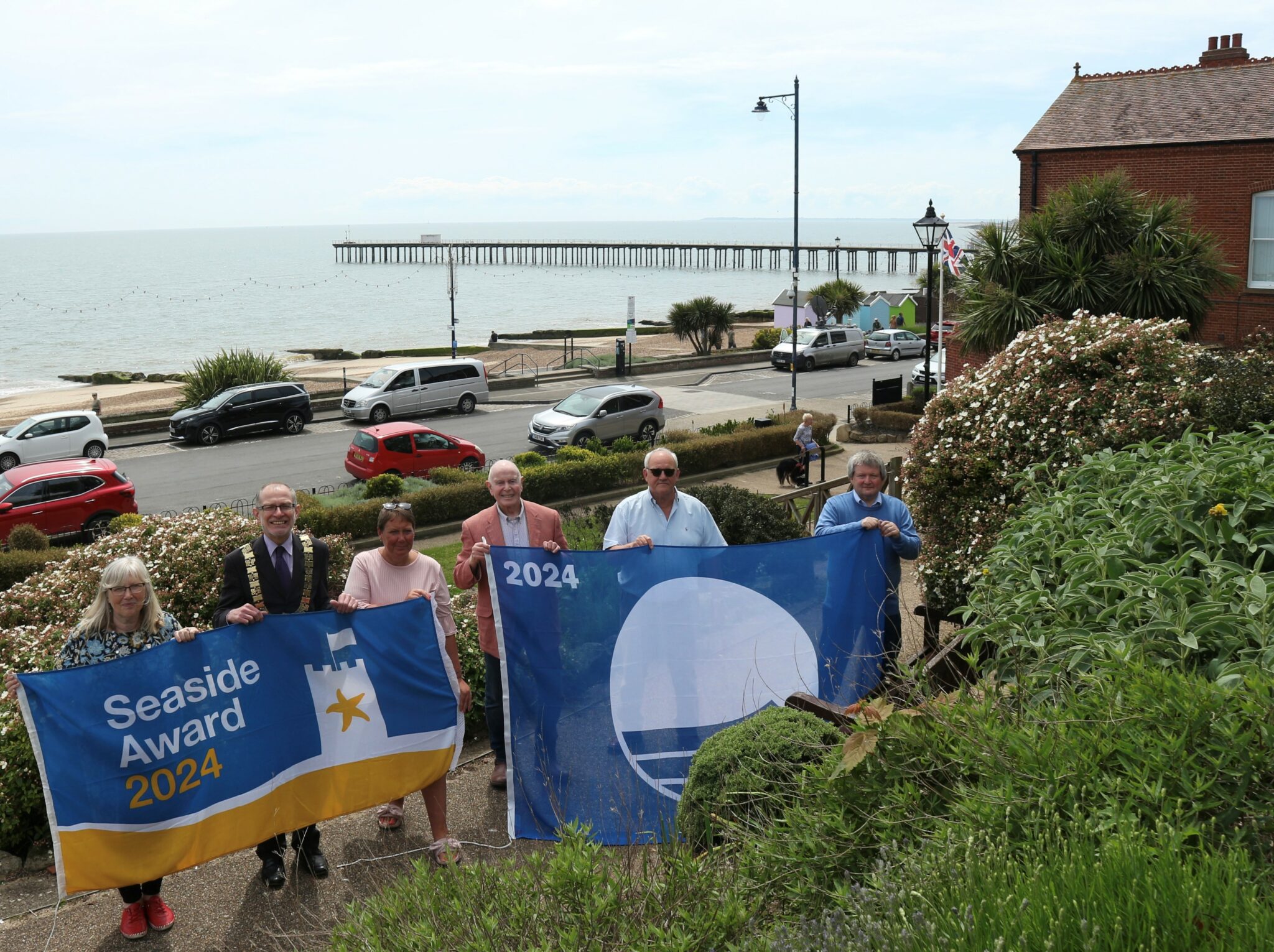 Felixstowe Beaches Presented with 2024 Blue Flag and Seaside Award ...